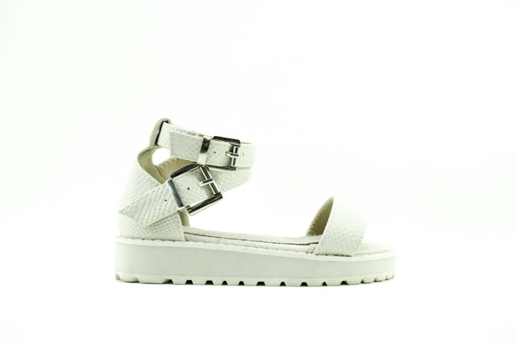 Sandalia Ost. Blanco Correas | ETN